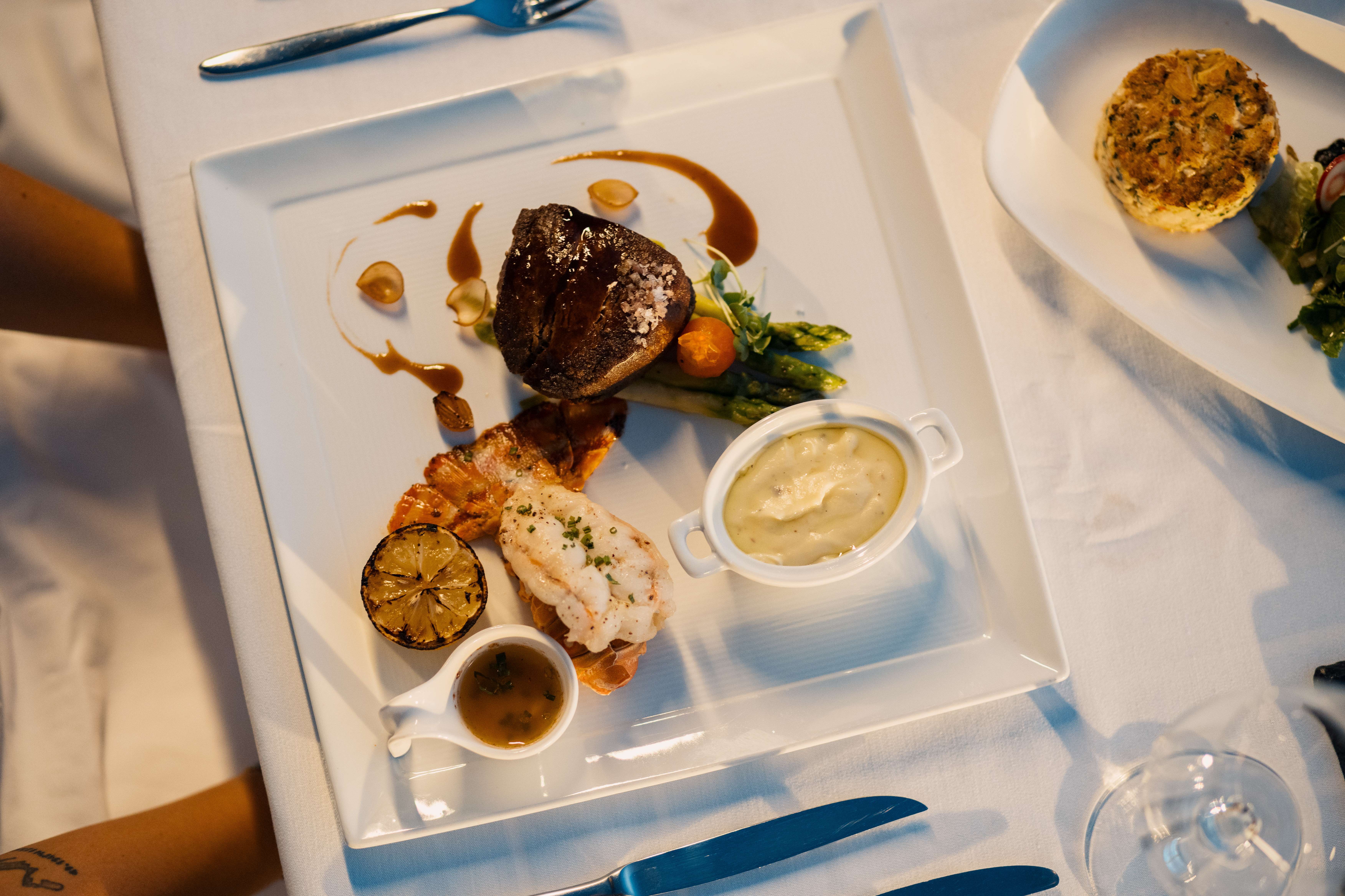 The Best Places to Eat in the Cayman Islands | Cayman Resident